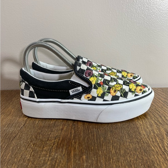 Vans | Shoes | Vans Platform Embroidered Floral Slip On Sneaker Womens ...